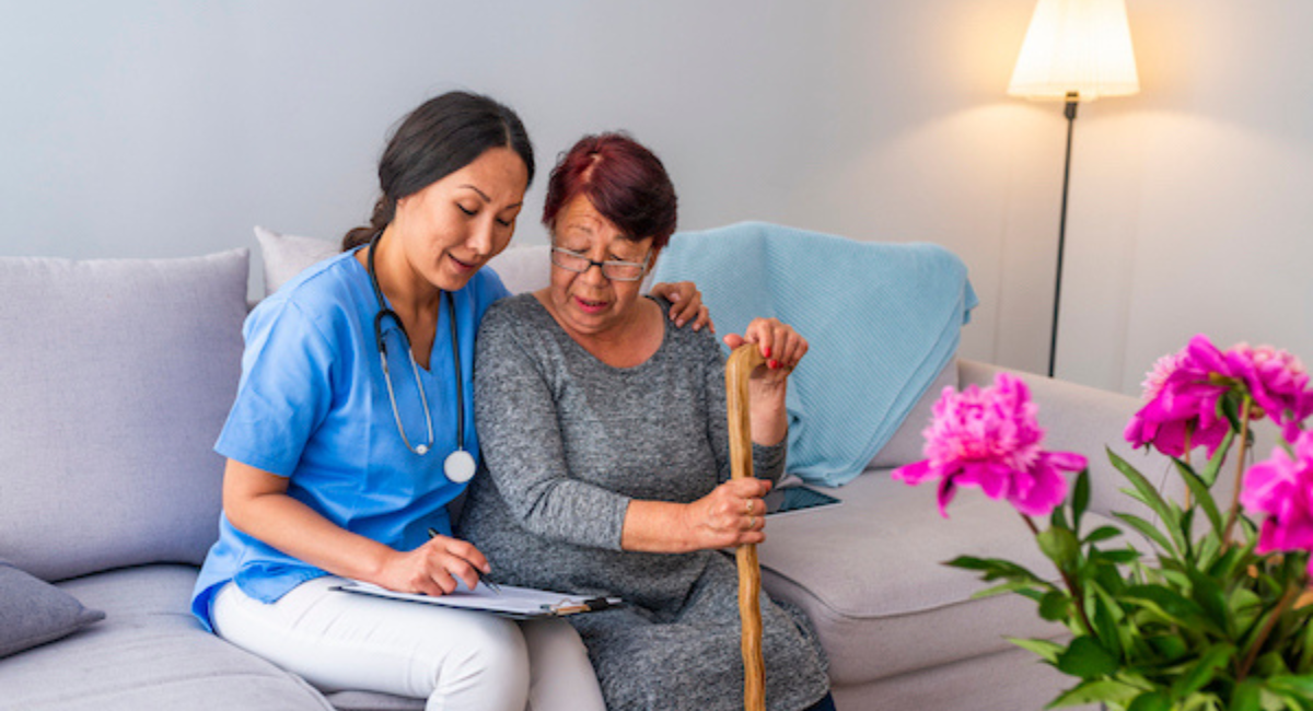 Why is Home Healthcare a Smart Idea for Seniors?